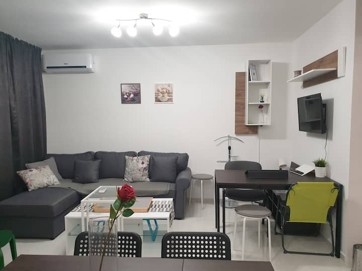 The Twins, 2br, 15 Tsani Ginchev, Fl 3, Apt5,varna - Varna