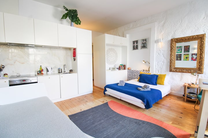 Historic Oldtown Getaway - Near Sé Cathedral - Porto