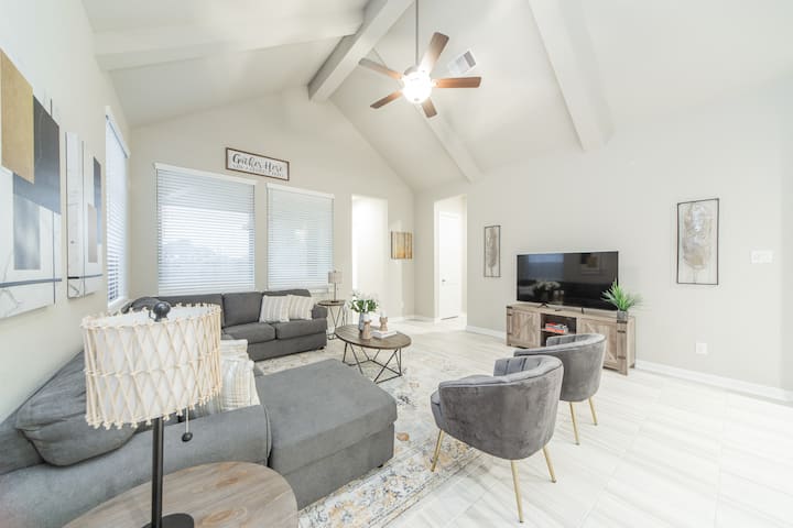 Elegant 4br Retreat｜pets Welcome M#41189 - Missouri City, TX