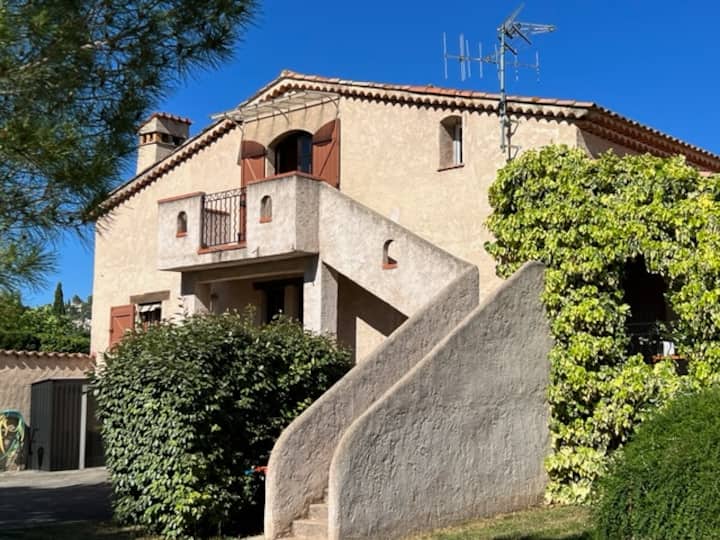 Grand Mas Avec Piscine Chauffée Privée - Fayence