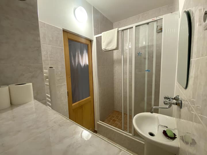 Apartment Ruzyne - Free Parking Near Airport - Aéroport de Prague-Václav-Havel (PRG)