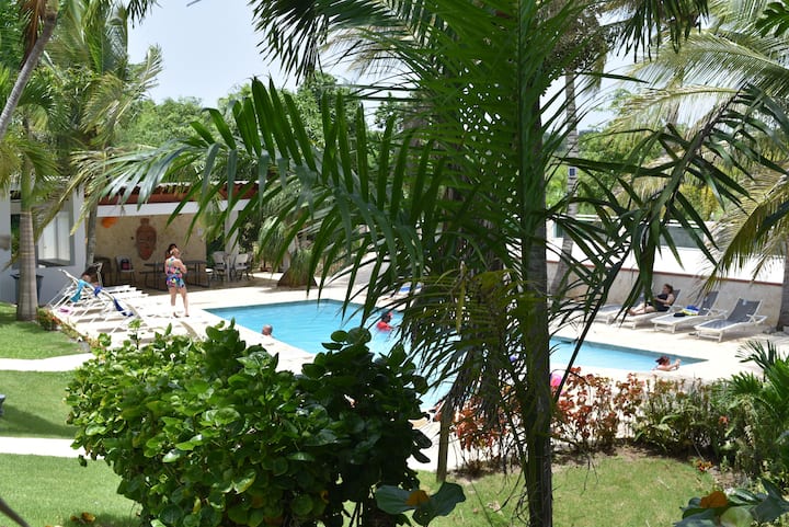 Aguadilla Paradise #7, Sleeps 14, Pool, Jacuzzi - Aguadilla