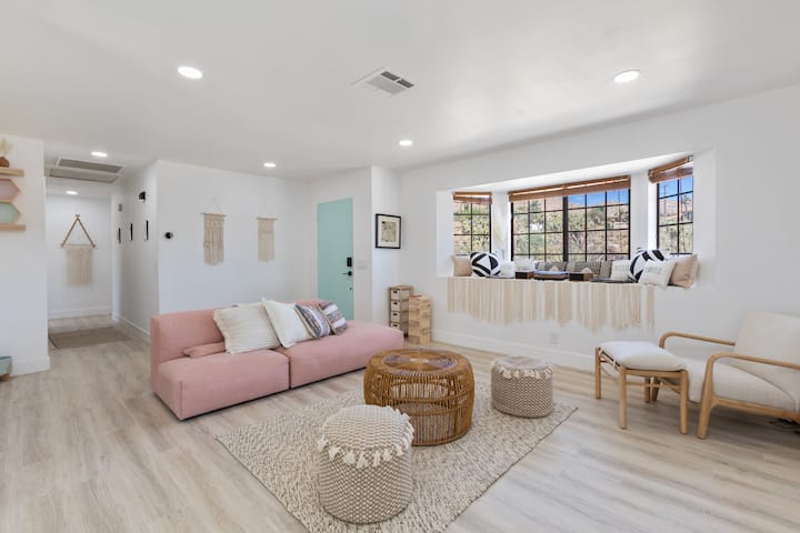 San Junipero-desert Oasis W/ Hot Tub & Fire Pit - Morongo Valley, CA