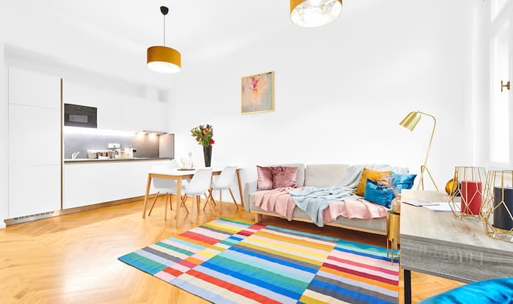 Bright Old Town 2-bedroom Apartment (4h) - Praga