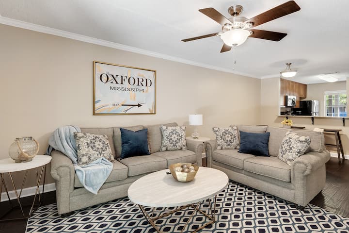 Oxford Bound #1: Great Location, Updated Bathrooms - Oxford