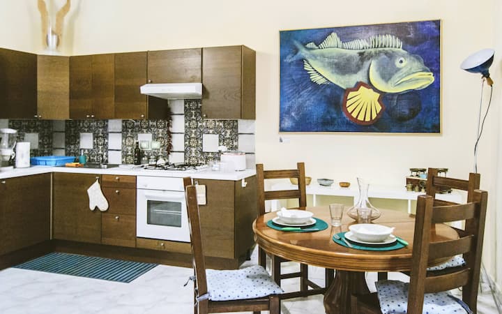 Casa Caterina | Appartamento Spazioso In Centro - Naples