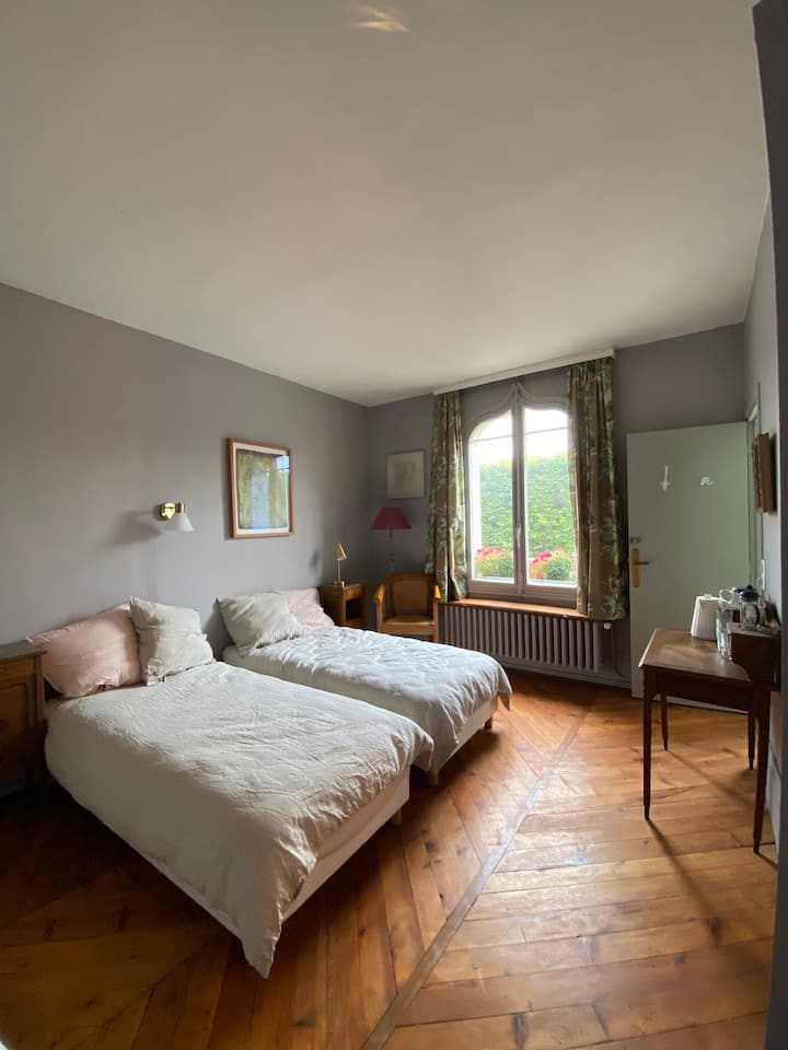 Situation Idéale Pour 2 Chambres Tout Confort - Giverny