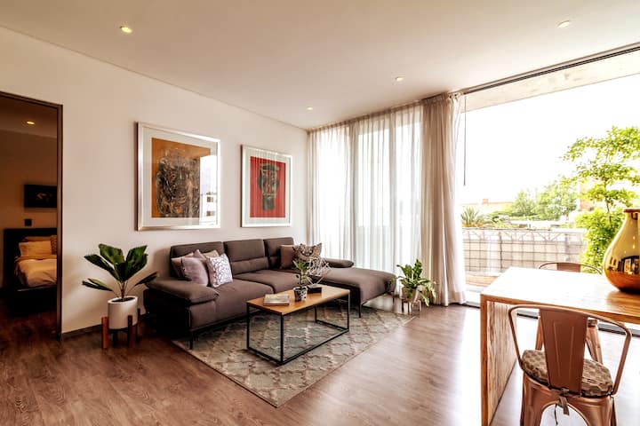 Chapultepec Amplio Apartamento Con Luz - Guadalajara