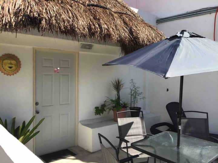 Estudios 14 Bis - Con Terraza Y Cama Matrimonial - Playa del Carmen