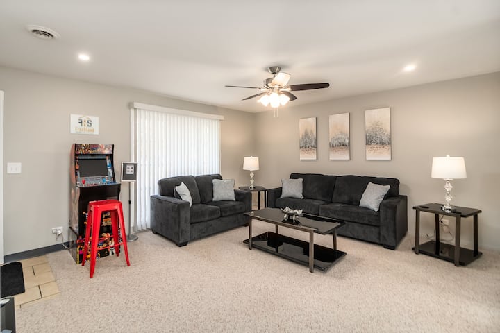 * Extended Stay *Orland Pk Fhs Rental - Huntington - Tinley Park, IL