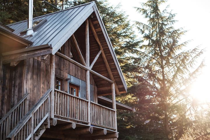 The Legendary Wildwood Cabins ~ The Ranger Station - Gibsons