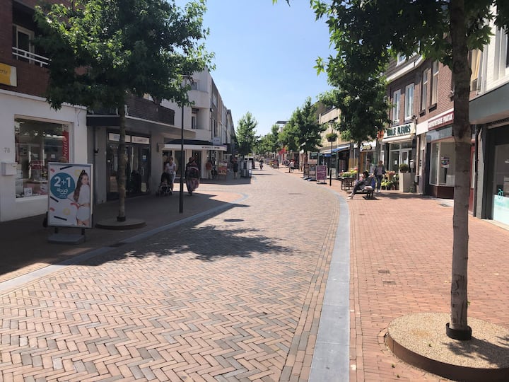 Furnished 5 Bedroom Apartment - Brunssum
