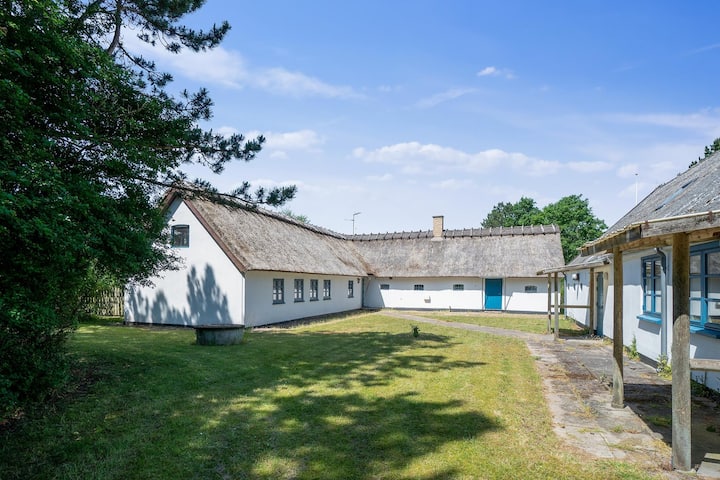 Charmerende Gård Med Plads Til 22 Sovende Gæster. - Danemark