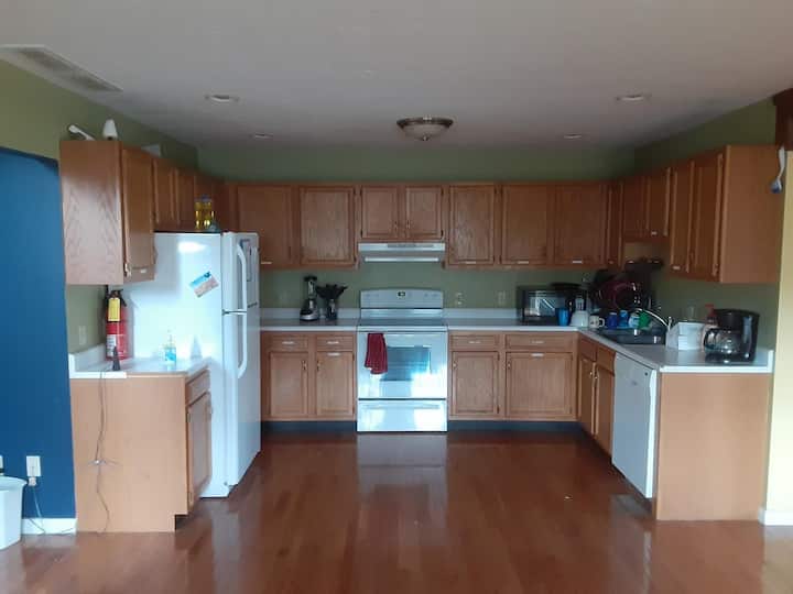 Large Secluded Cabin Near Red River Gorge Sleep 16 - Irvine, KY