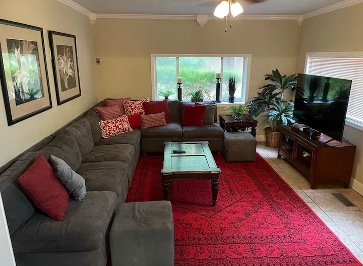 Perfect For Campus Visits 4 Bedroom Walk To Doak - Tallahassee, FL