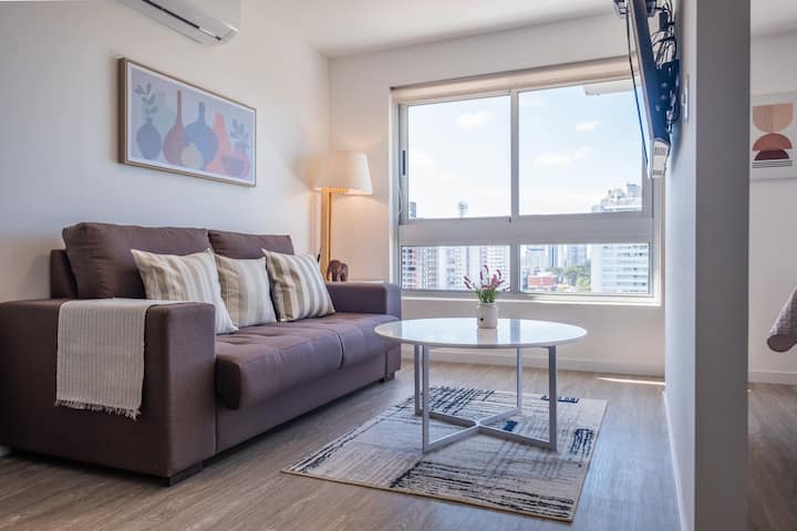 Precioso Apto 1302 En Punta. Excelentes Amenities. - Uruguay