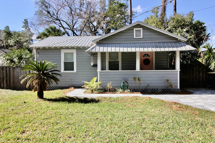 Cute 2-bedroom Bungalow In The Heart Of San Marco! - Jacksonville, FL