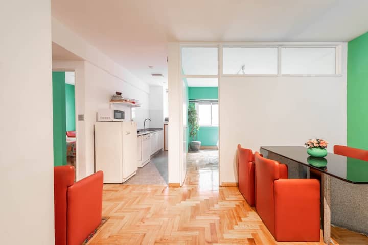 Cheerful And Central Two Bedrooms With Garage - Buenos Aires