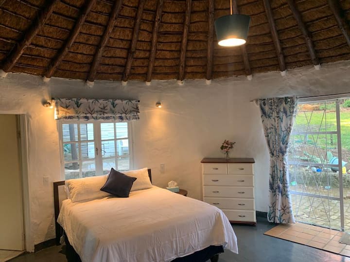 Hogsview - 1 Bedroom Cottage With Mountain Views - Hogsback