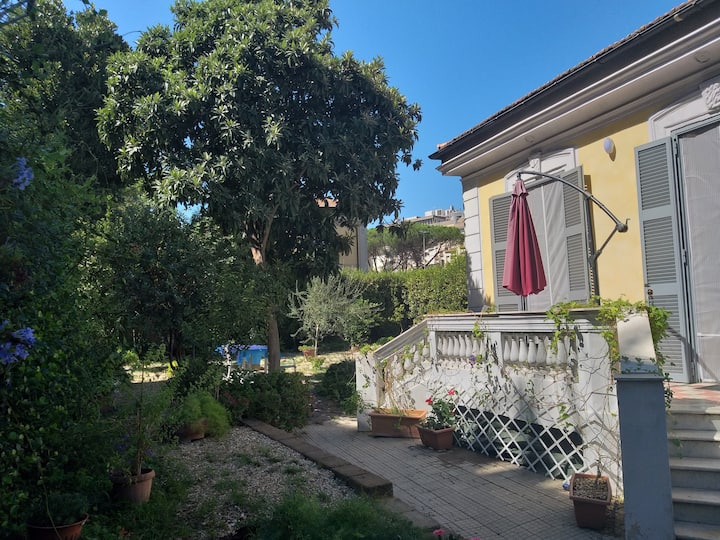 A Green Oasis In Rome City - Rome