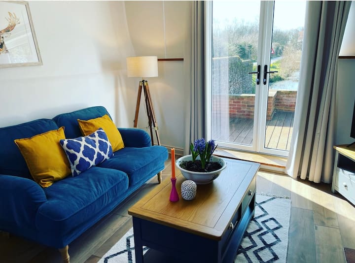 Charming Waterside Retreat In Gimingham, Norfolk - Mundesley