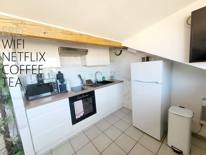 T2 Climatisé Belle Vue Centre-ville - Drôme