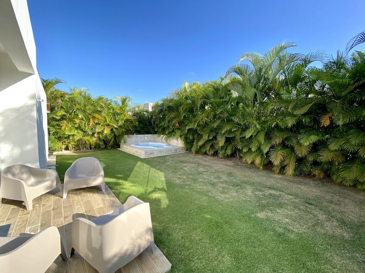 House With Jacuzzi Near The Airport And Beaches - Punta Cana