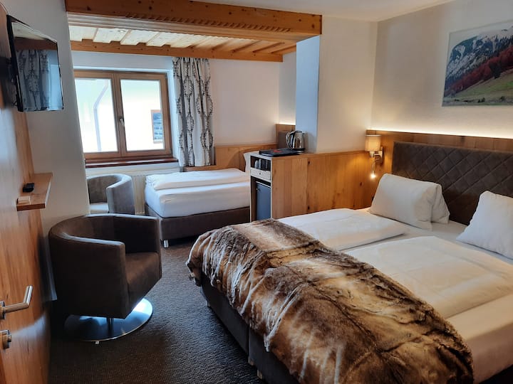 Hotel Viktoria Garni/ Zimmer - Saint Anton am Arlberg