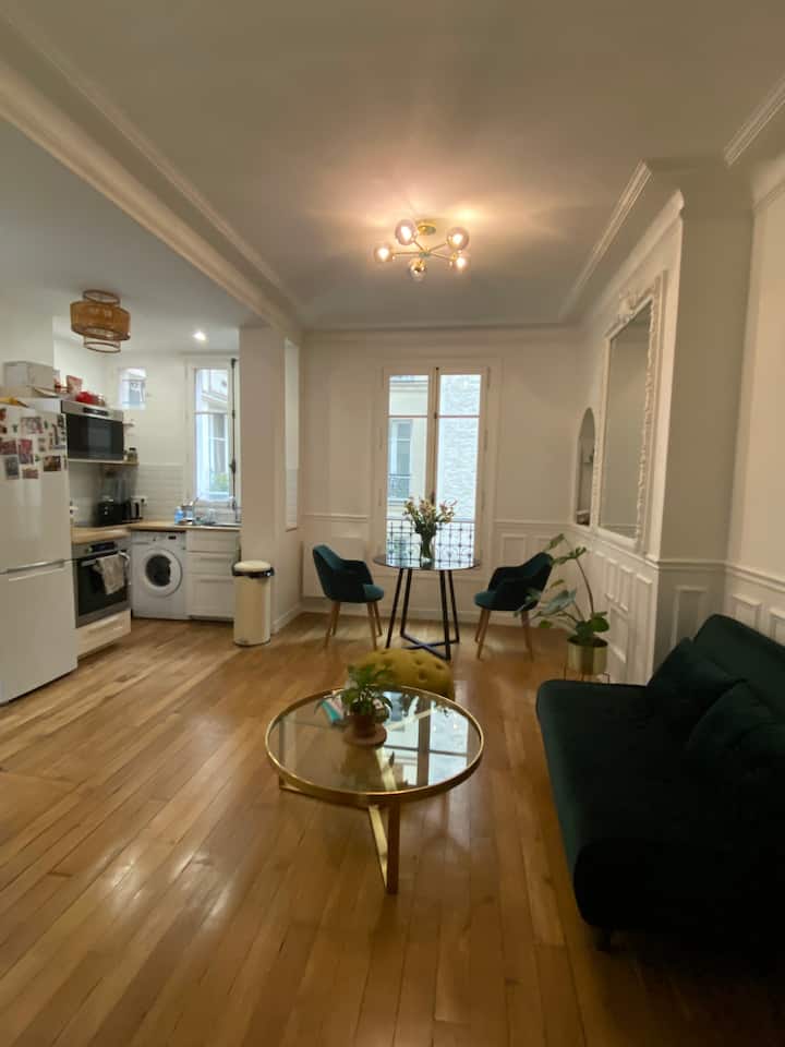 Paris : Appartement Face Au Sacré Cœur - Paris