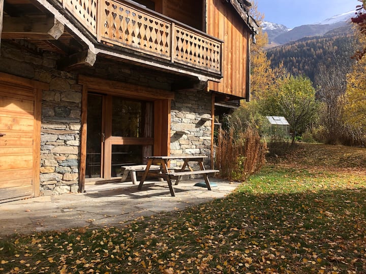 Chaleureux Gîte 2-4 Personnes Dans Chalet Savoyard - Bessans