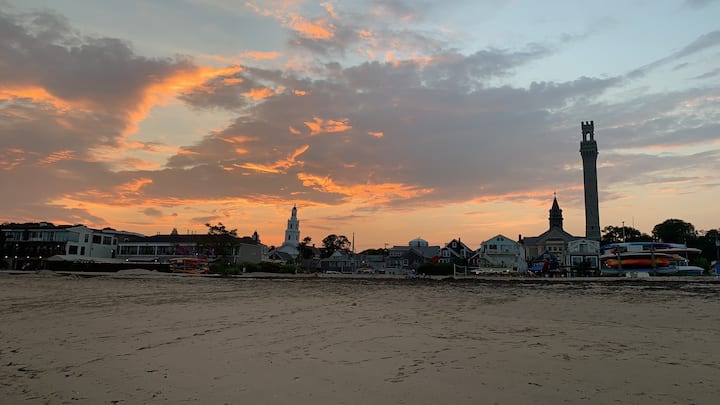 New - Pet Friendly Classic Cape Cod Home - Provincetown, MA