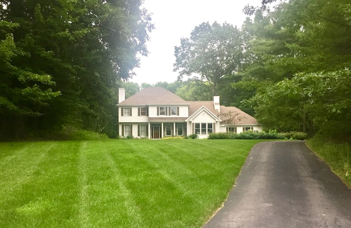 Saratoga Living - Saratoga Springs, NY