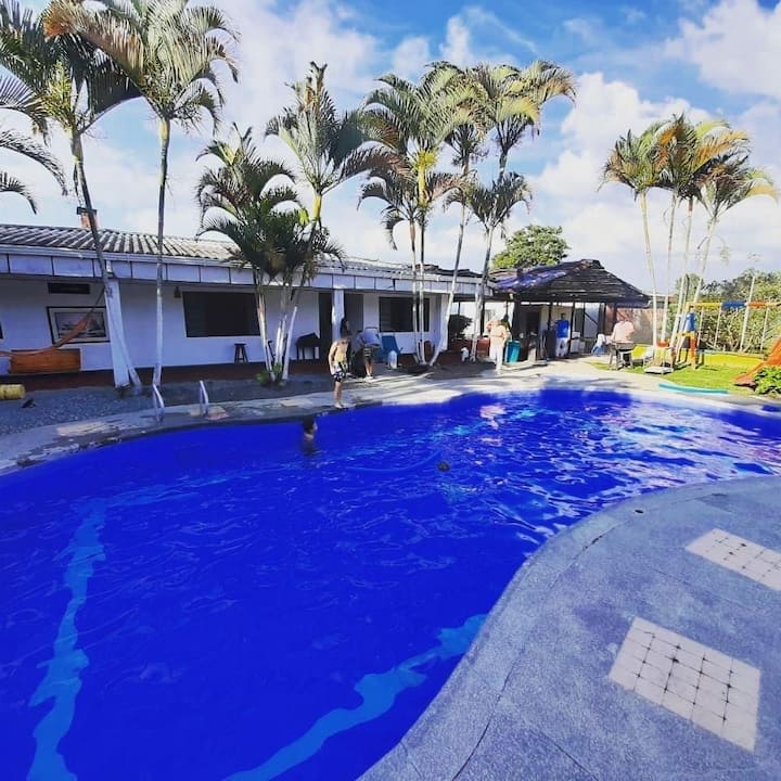 Casa Campestre La Zarzamora - Pereira