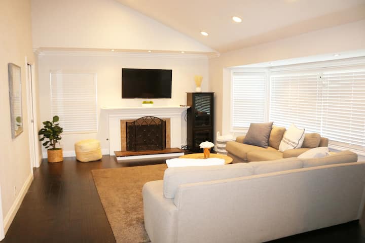 Fun Family Home 15 Min. From Disneyland - Fullerton, CA