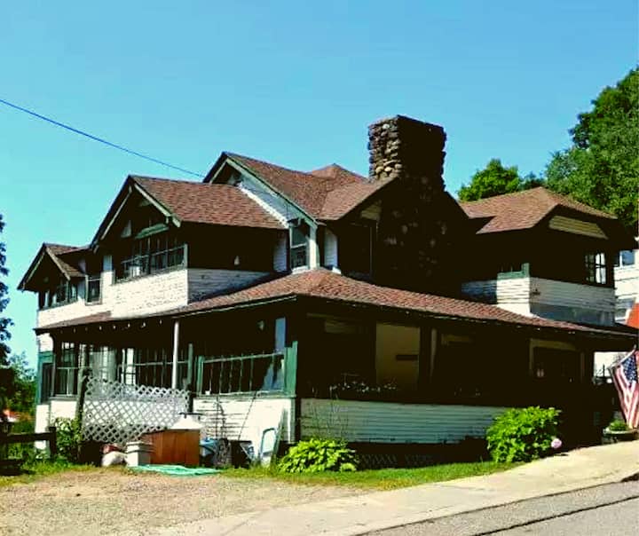 Monthly Rental In Town- Mountain Views! - Saranac Lake, NY