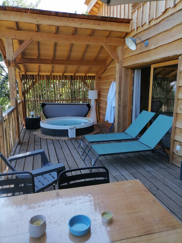 Les Cabanes De Céline- Cabane "L'embène" Avec Spa - Cantal