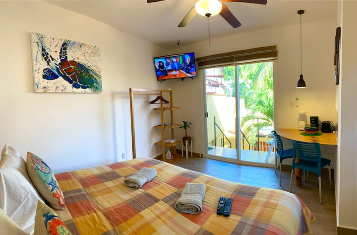 * * Cómodo Y Centrico Estudio Con Alberca - Cancún