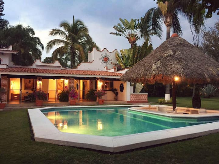 Casa En Cuernavaca - Xochitepec