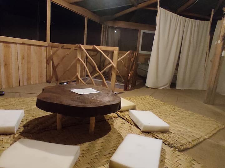 Spacious Eco-forest-cabin W/ Upper Deck Al Fresco - Santiago Atitlán