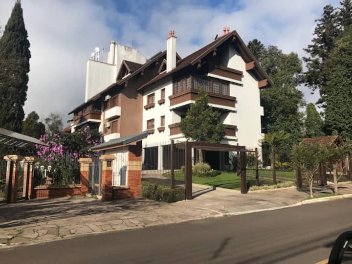 Aconchegante Duplex No Centro De Gramado - Gramado