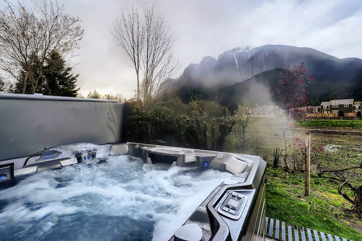 Mt View 1500 Sq. Ft. Romantic Getaway - North Bend - Snoqualmie, WA