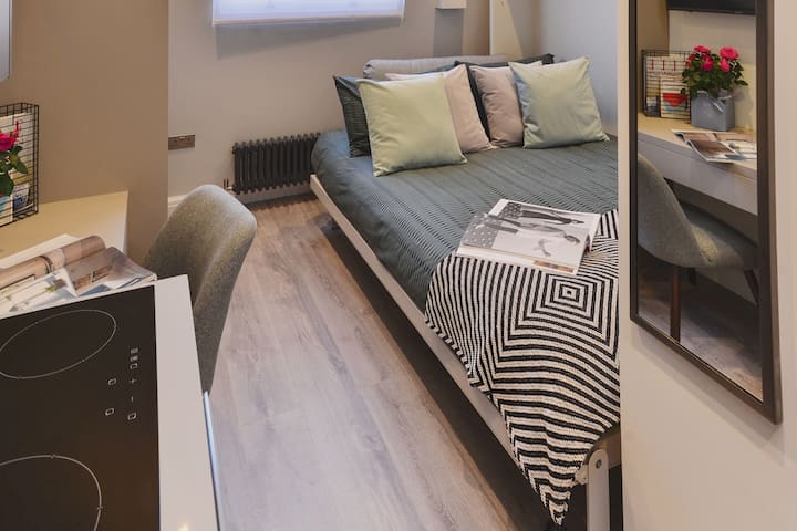 Cosy And Lovely Micro Studio At 4th Floor - London, UK