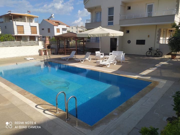 Spacious 4br+2ba Private Pool Villa In Didim - Didim