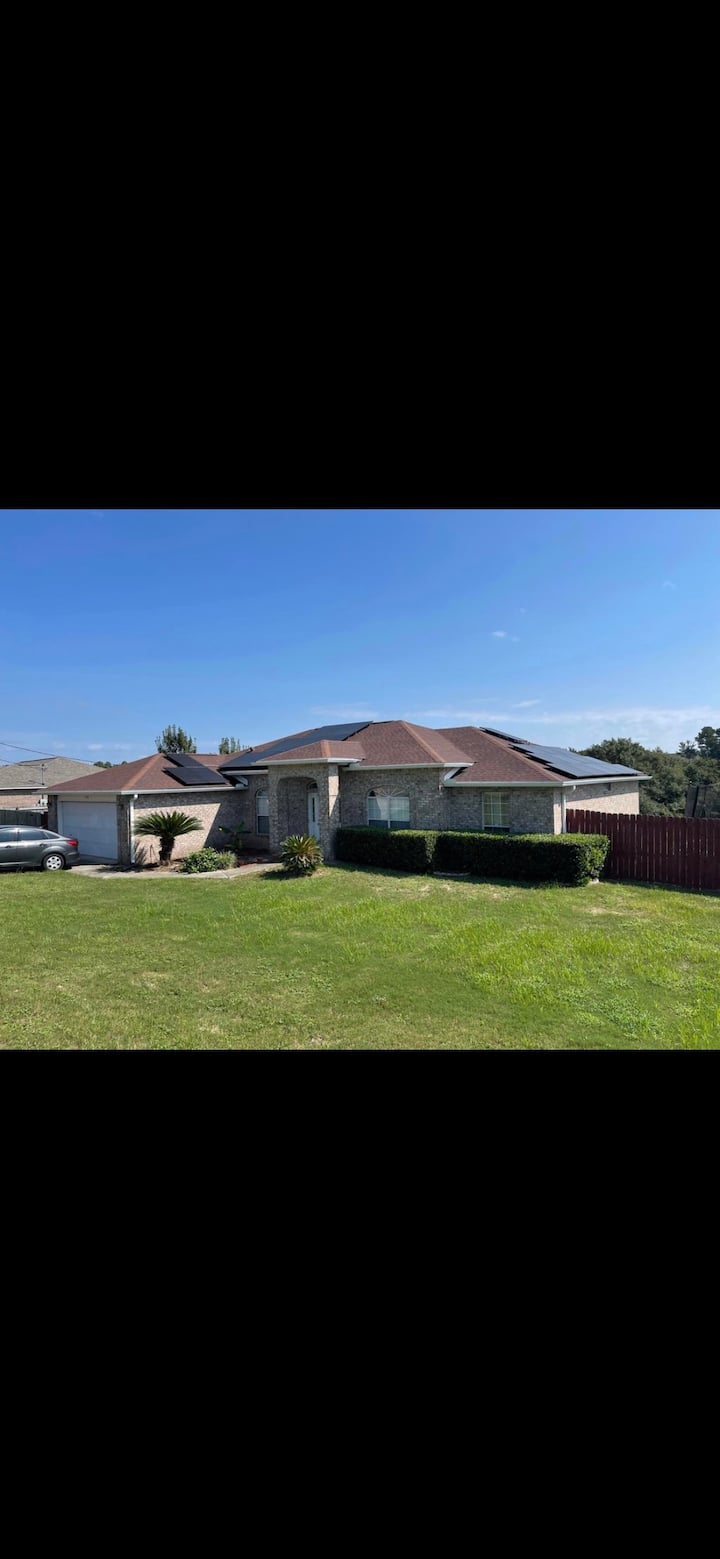 Crestview Cottage Rentals | Cottages and More | Airbnb