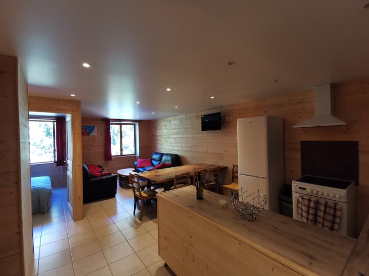 Appartement 8 Personnes à Lanslevillard - Bessans