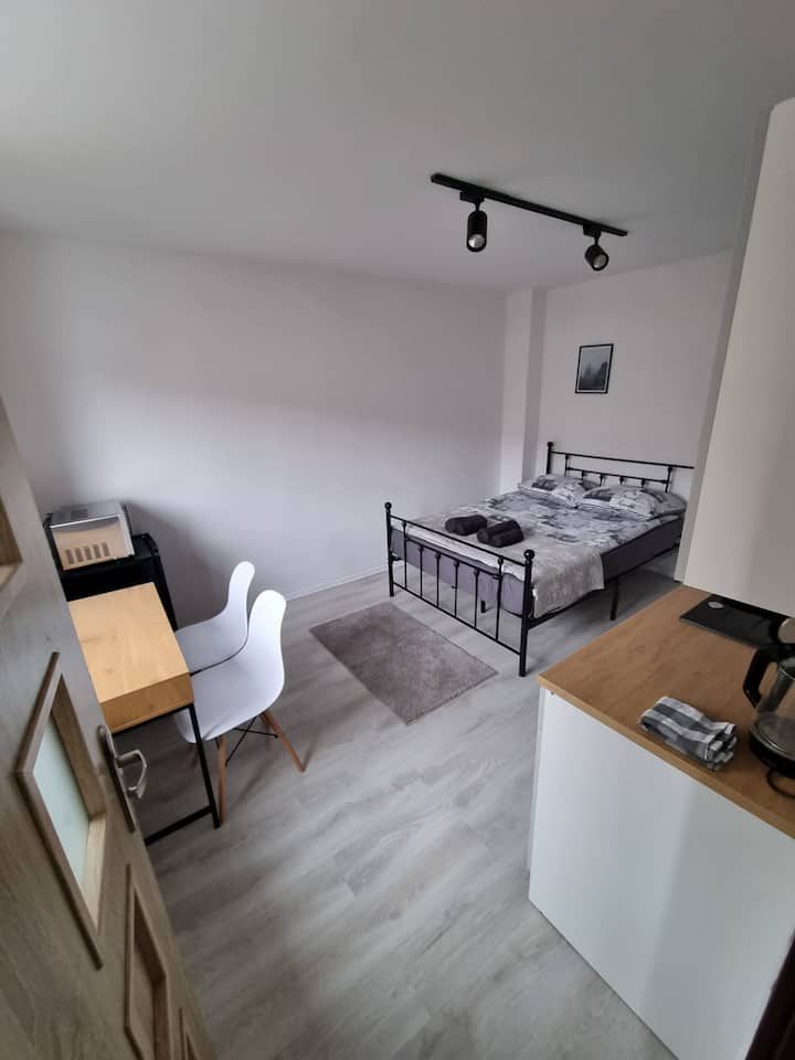 Comfortable Appartment With Free Parking (Lu11) - Görlitz