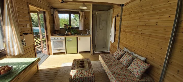 Jessie's Cabin - Unique Eco Friendly Log Cabin - Exeter