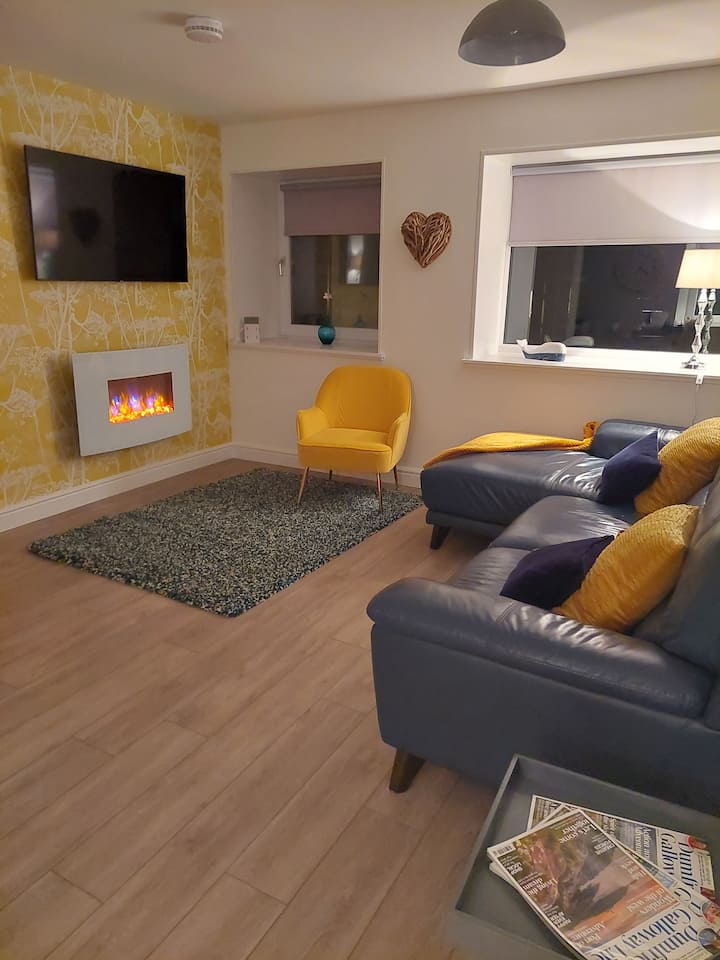 Spacious Seaside Cottage - Heart Of Portpatrick - Portpatrick