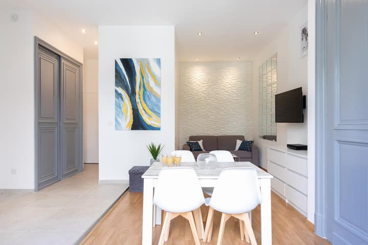 1 Bedroom Apartment Near Beach And Palais Festival - ibis Cannes Plage La Bocca