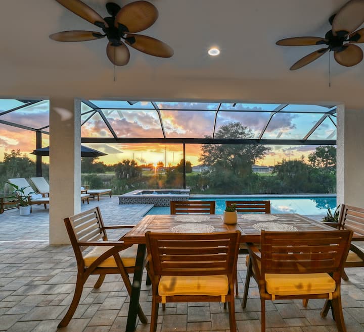 Dream Villa With Private Pool/spa - Cape Coral, FL